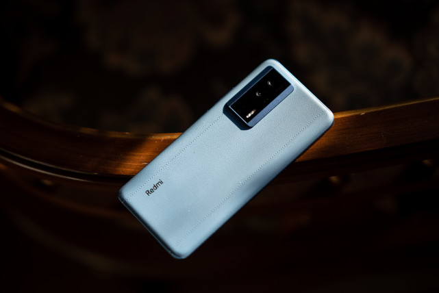 Redmi K60与K60E评测：诚意满满的标准款与轻旗舰新标杆_腾讯新闻