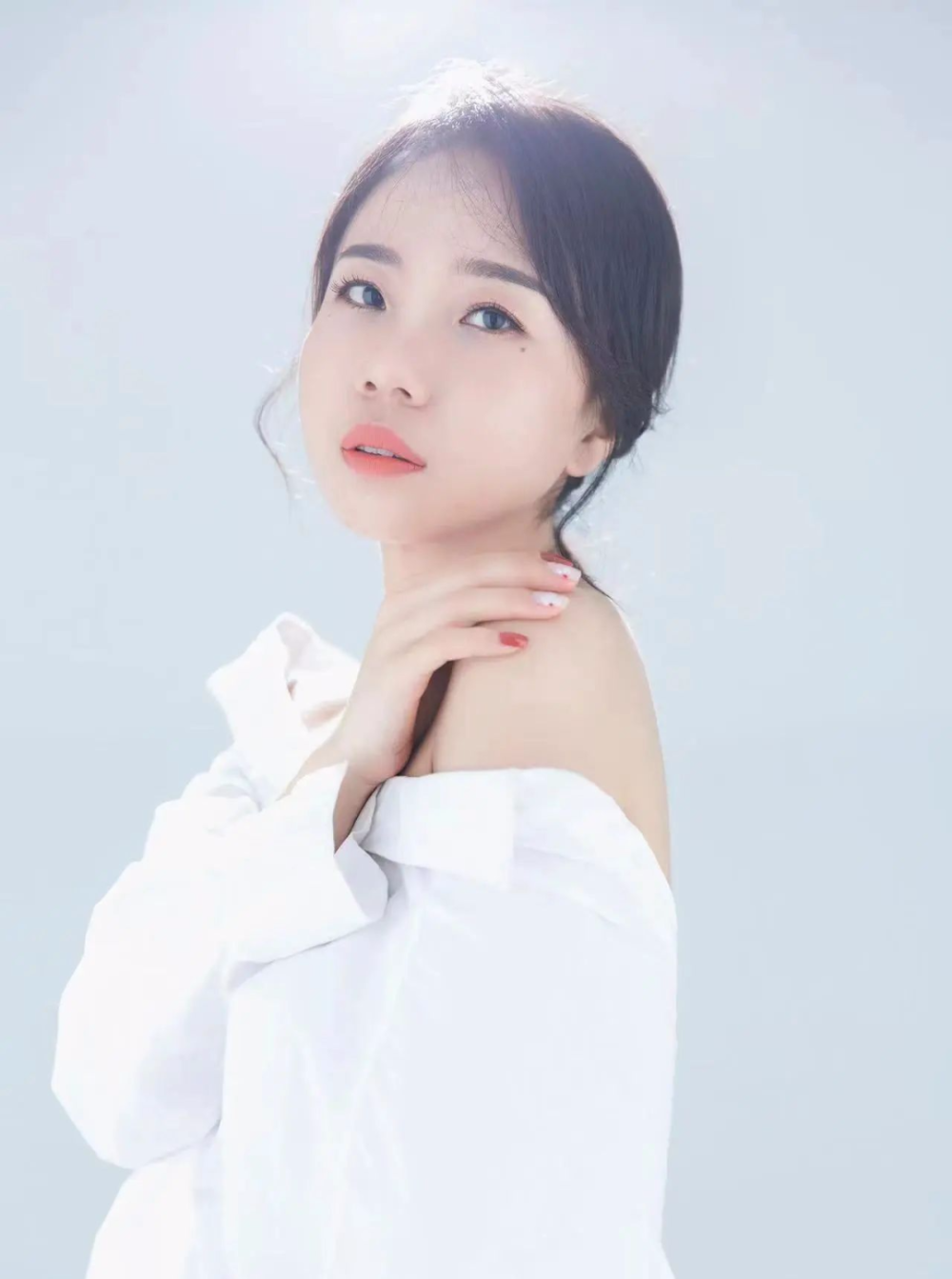来自石家庄33岁女嘉宾今日做客《有缘天空》，适龄男士速来围观！腾讯新闻