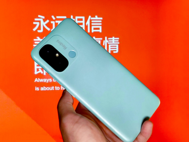 红米Redmi 12C体验：低端看良心，寒冬不是坑人借口，699元也有温度_腾讯新闻