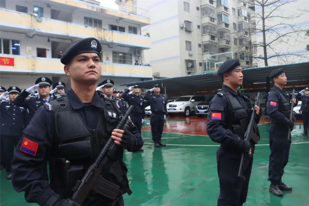 招警9人！赶紧报名，岑溪阿sir期待与你一起并肩战斗！腾讯新闻 
