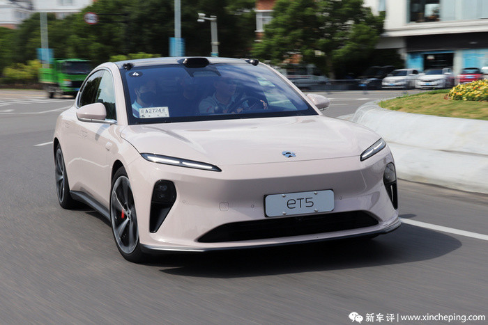 20万起！理想首台轿车，理想L5硬刚蔚来ET5？官方实锤_腾讯新闻