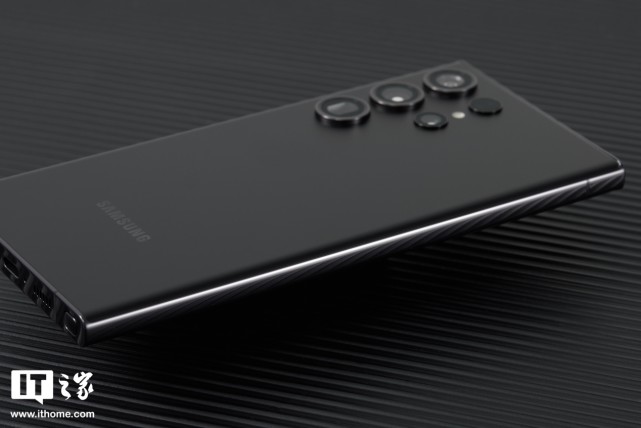 【IT之家开箱】三星 S23 Ultra 开箱上手：简洁磨砂背板，外观延续上代_腾讯新闻