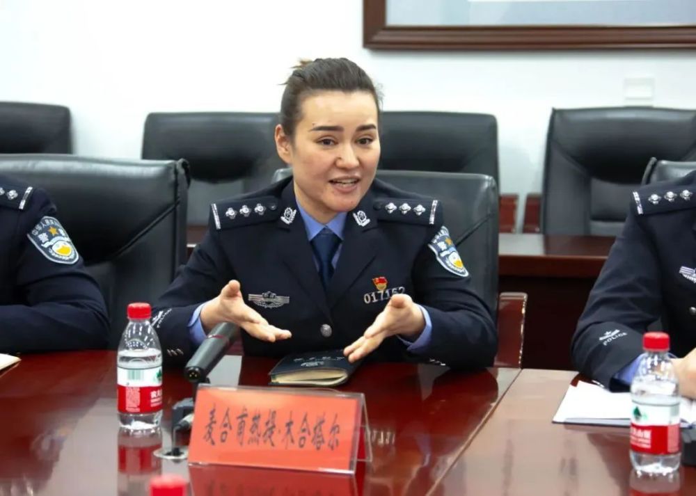 乌鲁木齐市公安局召开文艺工作座谈会 腾讯新闻