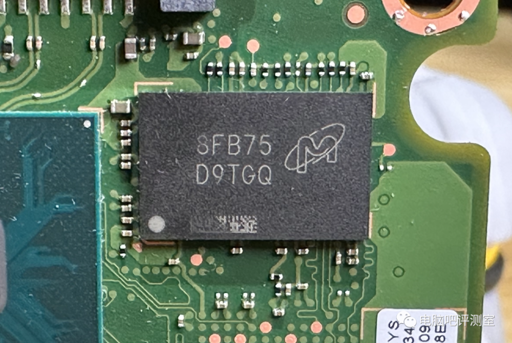 “船”打破幻想 英特尔S4500 3.84T 也不过尔尔_腾讯新闻