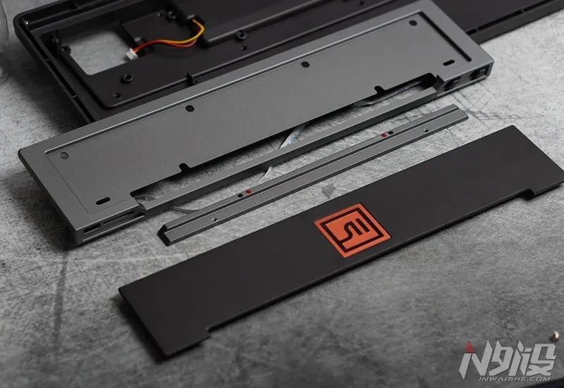 INFIVERSE INFI75三模无线机械键盘拆解评测_腾讯新闻