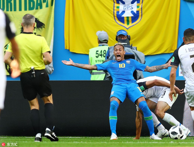 一文读懂VAR：4种情况激活视频回看 用了高科技为啥争议更多_荔枝网新闻