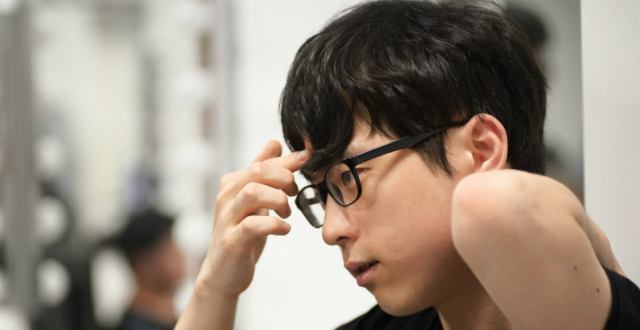 RNG队史最强上单！Looper即将开播 与香锅再现梦幻上野_腾讯新闻