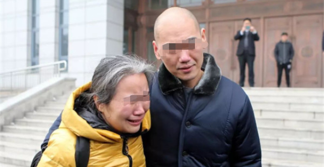 张志超“背锅”的15年：真凶至今仍逍遥法外，受害者父亲却已离世_腾讯新闻