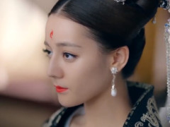 Pillow book: Feng Jiu gave birth to a son in the world! Unexpectedly ...