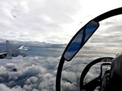 Why are rear-view mirrors installed in the cockpit of a fighter jet ...