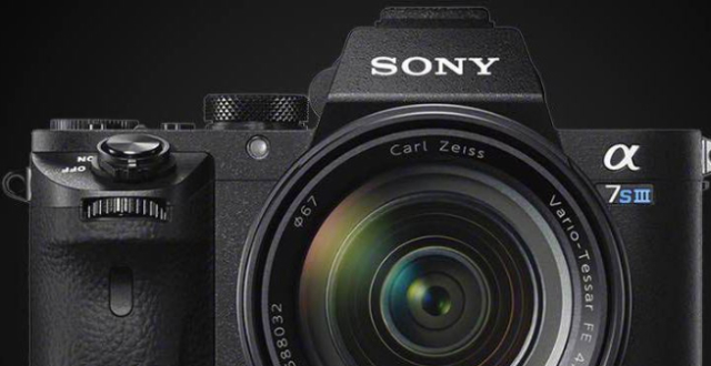 被佳能逼出大招？索尼正式宣布A7S3全发福微单即将发布_腾讯新闻