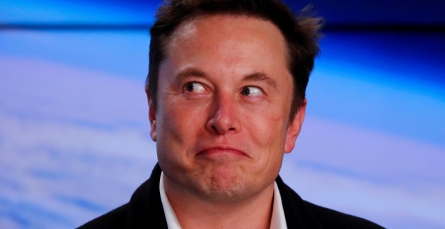 下一个乔布斯？马斯克每天工作12个小时，身价高达946亿美元_腾讯新闻