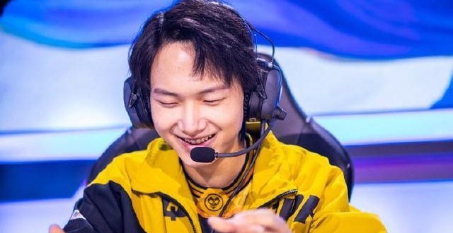 QGfly获“电竞奥斯卡”提名，成首位入围的中国移动电竞选手，排面拉满_腾讯新闻