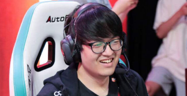 Xinyi透漏很快就能见到金贡了 或将回归FPX？_腾讯新闻