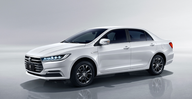 比亚迪2020年销量公布 全年销量接近43.7万辆_腾讯新闻