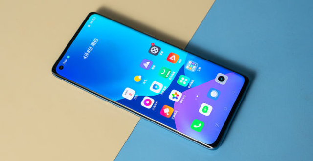 真我X7 Pro至尊版评测：2000元档曲面“轻”旗舰_腾讯新闻