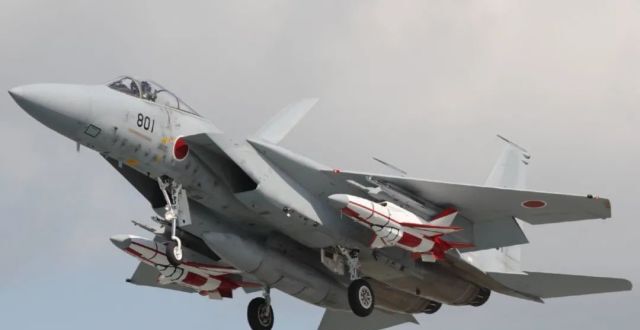 日本TACOM空射无人机再亮相，由F-15J挂载，执行高速侦察任务_腾讯新闻