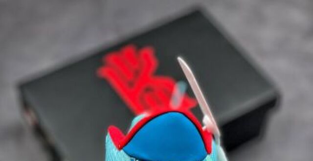 Kyrie 7与kybird S2开箱对比测评！_腾讯新闻