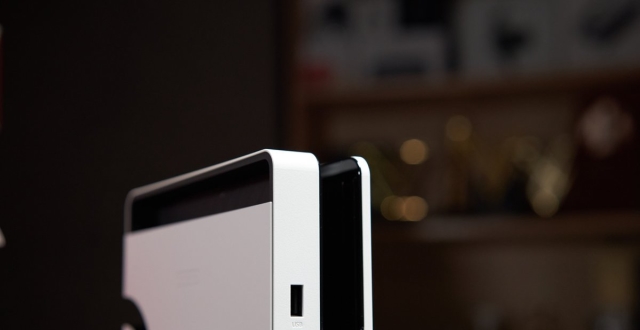 终于升级了“真”OLED全面屏，Switch OLED版本上手体验_腾讯新闻