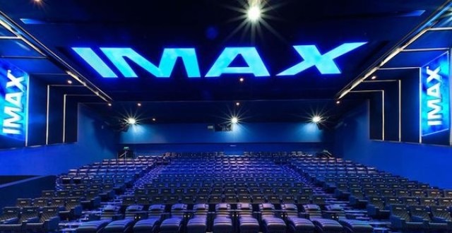 IMAX银幕到底有多大？全球最大IMAX银幕明日首映_腾讯新闻