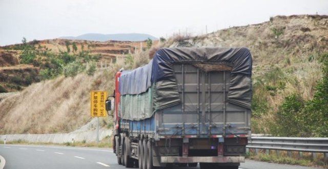 货车出厂被限速89km/h，这个“规矩”到底从何而来？_腾讯新闻