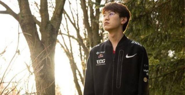 Meiko有望创造LPL里程碑 成为LPL第一位全满贯选手_腾讯新闻