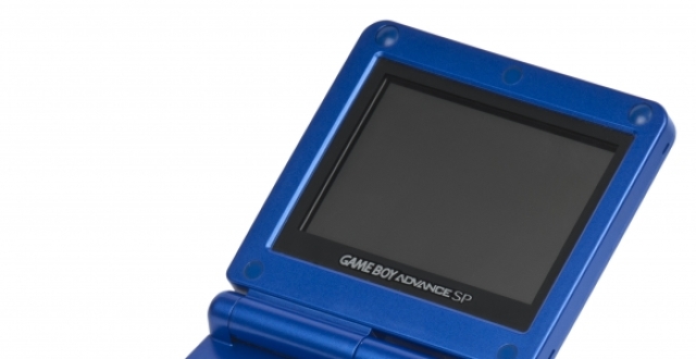 游戏史上的今天：折叠时代的开始 GBA sp发布_腾讯新闻