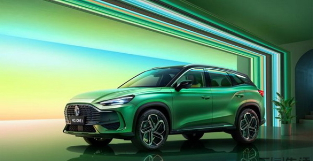 MG ONE-β部分配置信息曝光 搭载30英寸三联屏_腾讯新闻