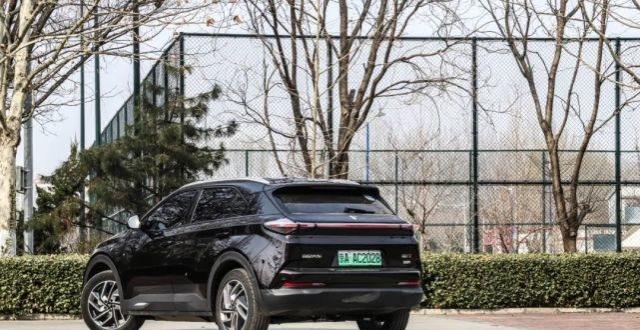 续航超600km！起售价10万出头，它是中国爆款新能源车？_腾讯新闻