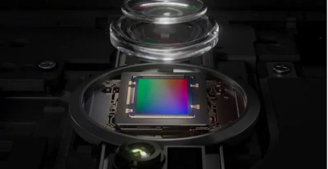 消息称有手机厂商正在测试索尼全新 50MP 1/1.1 超大底镜头_腾讯新闻