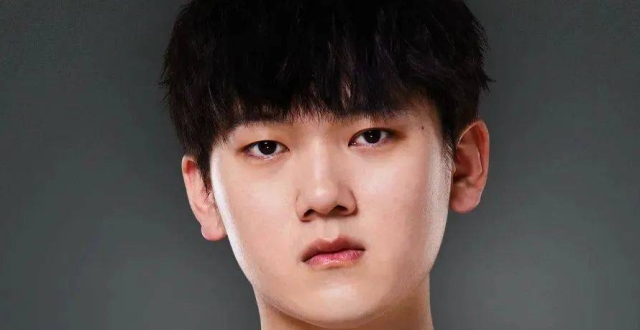 JackeyLove：我愿意去成为这个英雄｜2022青年力量_腾讯新闻