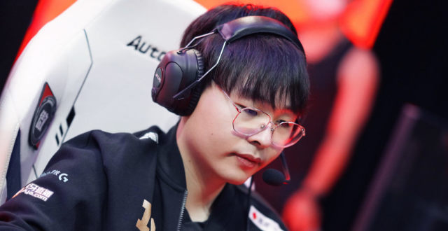 常规赛最佳上单呼之欲出？369与TheShy二选一？_腾讯新闻