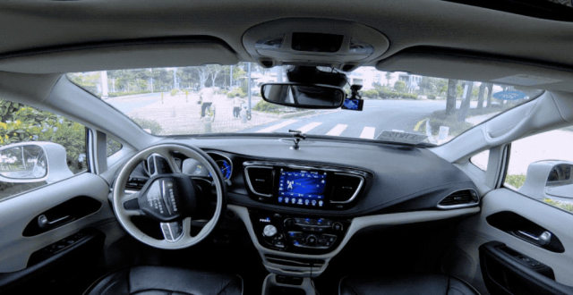 AutoX 发布上海中心城区首个 RoboTaxi 公开运营_腾讯新闻