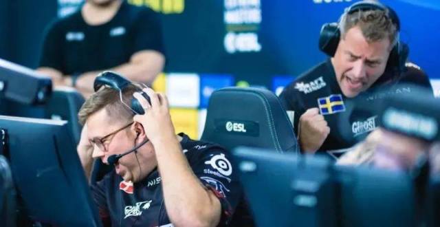 【里约Major三赛区RMR】C9、NaVi、FaZe、BIG等队拿到两连胜，今晚看谁率先晋级Major？_腾讯新闻