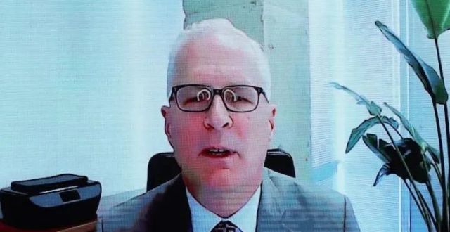 美国半导体行业协会（SIA）总裁兼首席执行官John Neuffer： 全球合作对建立复杂而精密的半导体生态系统至关重要_腾讯新闻