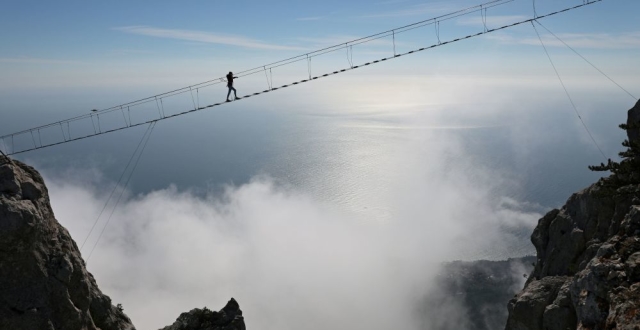 AIGC的里程碑——Chat GPT凭什么引爆科技圈？_腾讯新闻