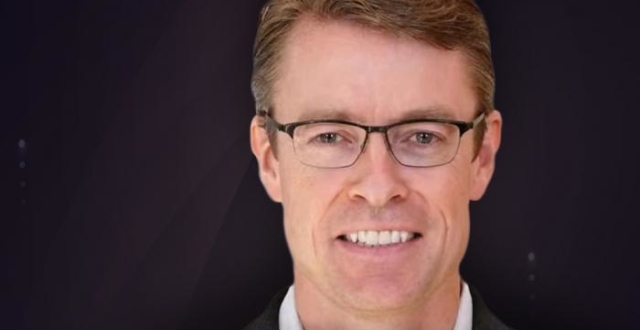 全球财经连线｜专访瑞银资产管理全球投资总监Barry Gill：市场将持续面临高通胀带来的威胁_腾讯新闻