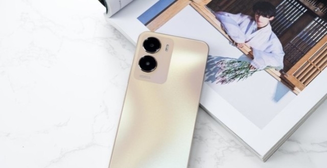 vivo Y35上手评测：颜值性能均衡，千元机新体验_腾讯新闻