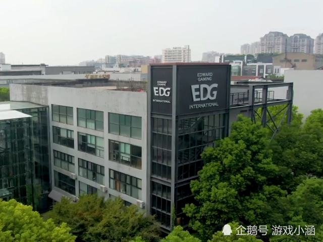 EDG建队六周年，久未登场的厂长亮相宣传片，占位显露其地位