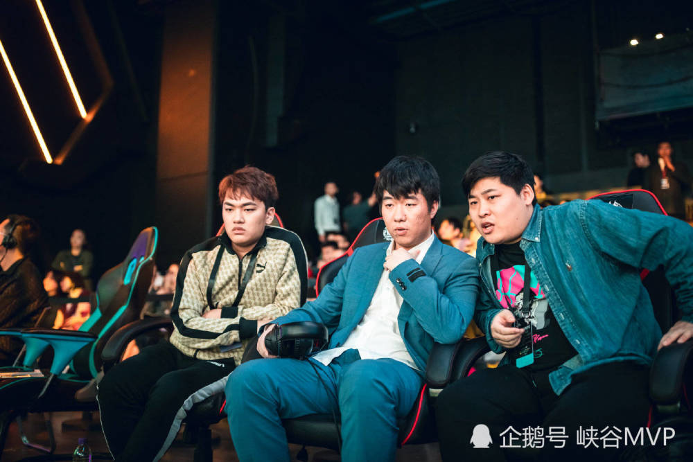 QG队员采访，FIy对妖刀的“冬冠评价”，透露替换刺痛的原因