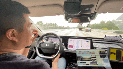 或许你还不知道！小鹏P7的XPILOT自动驾驶有多牛_腾讯新闻