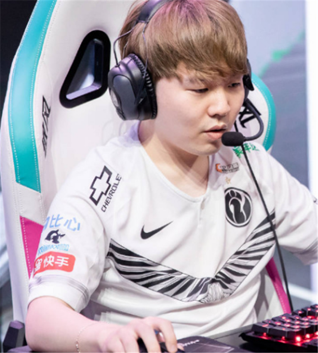 IG创新纪录，德云色主播拼拼凑凑，证明他们至少占五分之一功劳