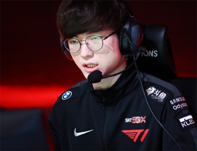 teddy完全不留面子，直言让新中单上场，是因为李哥有一点让人不满