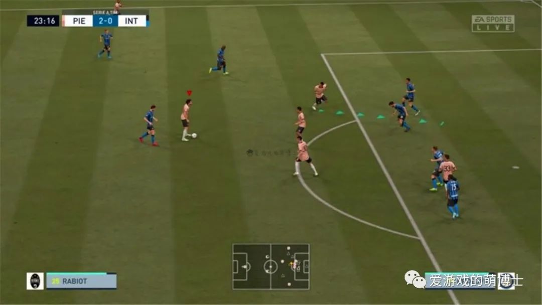 拟真还原足球体验，AI球员变得更加聪明，《FIFA21》游戏评测