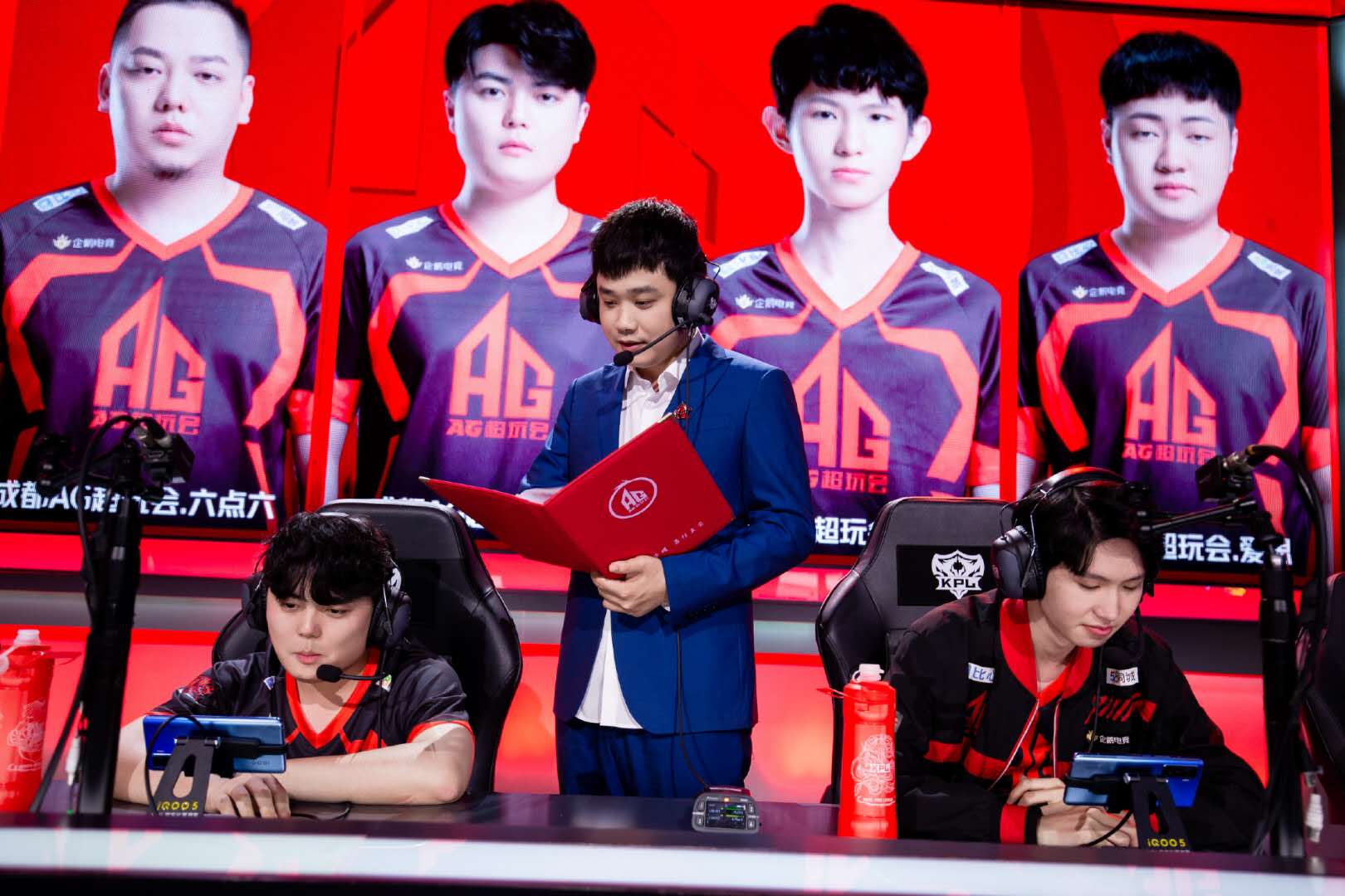 AG七年时隔13场重新回归，助威值力压全场稳居第一，连一诺都成背景板！