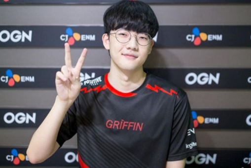 那个男人回来了！厂长官宣复出，EDG泄露新赛季阵容，豪华银河战舰起飞