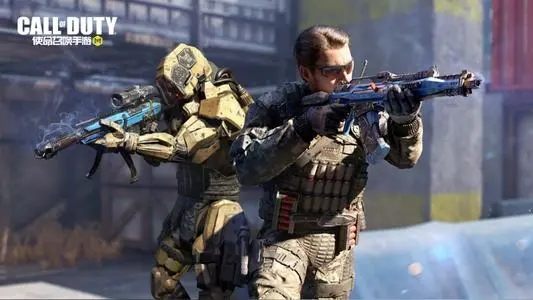 CODM周年庆震撼来袭，豪华大礼等你解锁，开启策划狙击行动