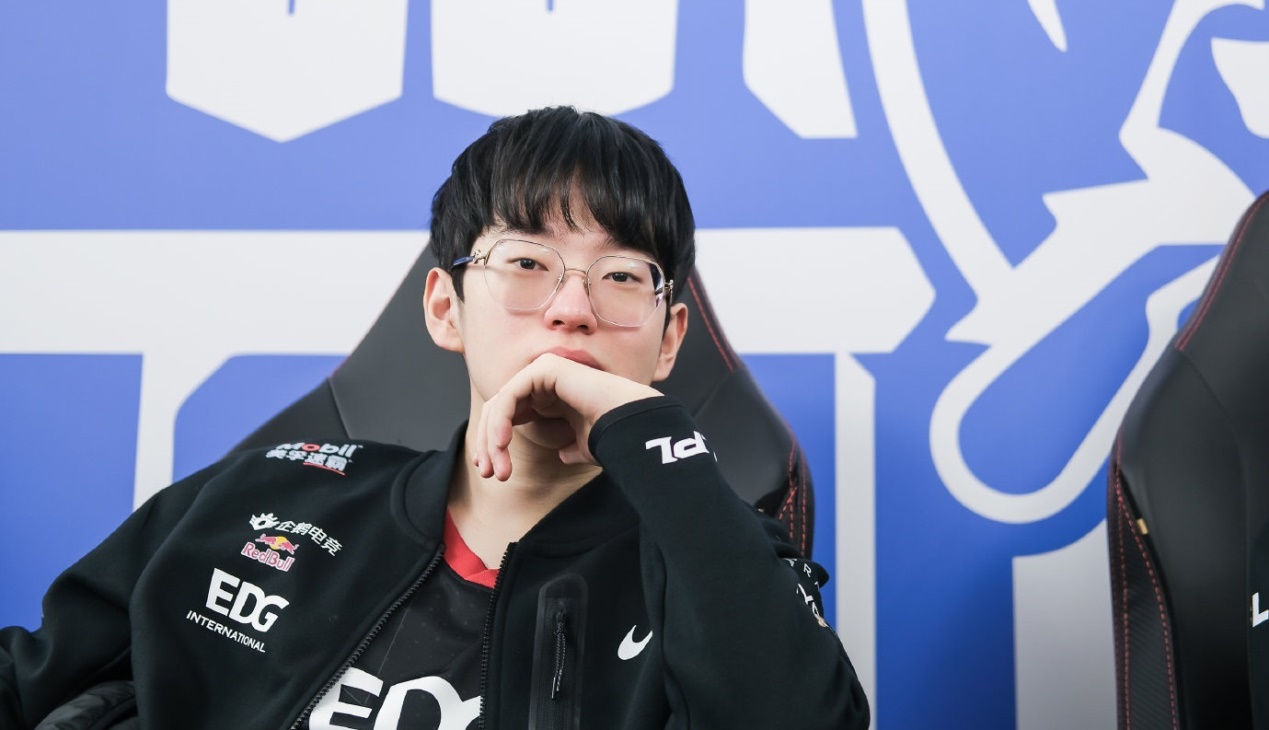 “EDG心态好能夺冠”！国外分析师预测半决赛：LPL的心态决定一切