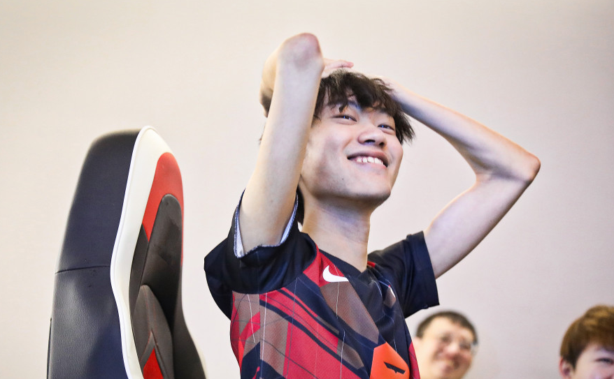 尽人事，听天命！TES完美收官，成为第二支拿到11胜的队伍