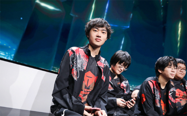 专访knight：世界赛想和Chovy交手